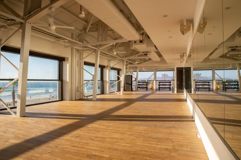 Mission Beach San Diego Fit Athletic Gym | Luxury Fitness